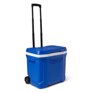 igloo 28 qt blue wheeled cooler with locking telescoping handle