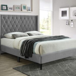 Better Home Products Amelia Velvet Tufted Queen Platform Bed in Gray