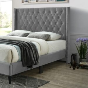 Better Home Products Amelia Velvet Tufted Queen Platform Bed in Gray