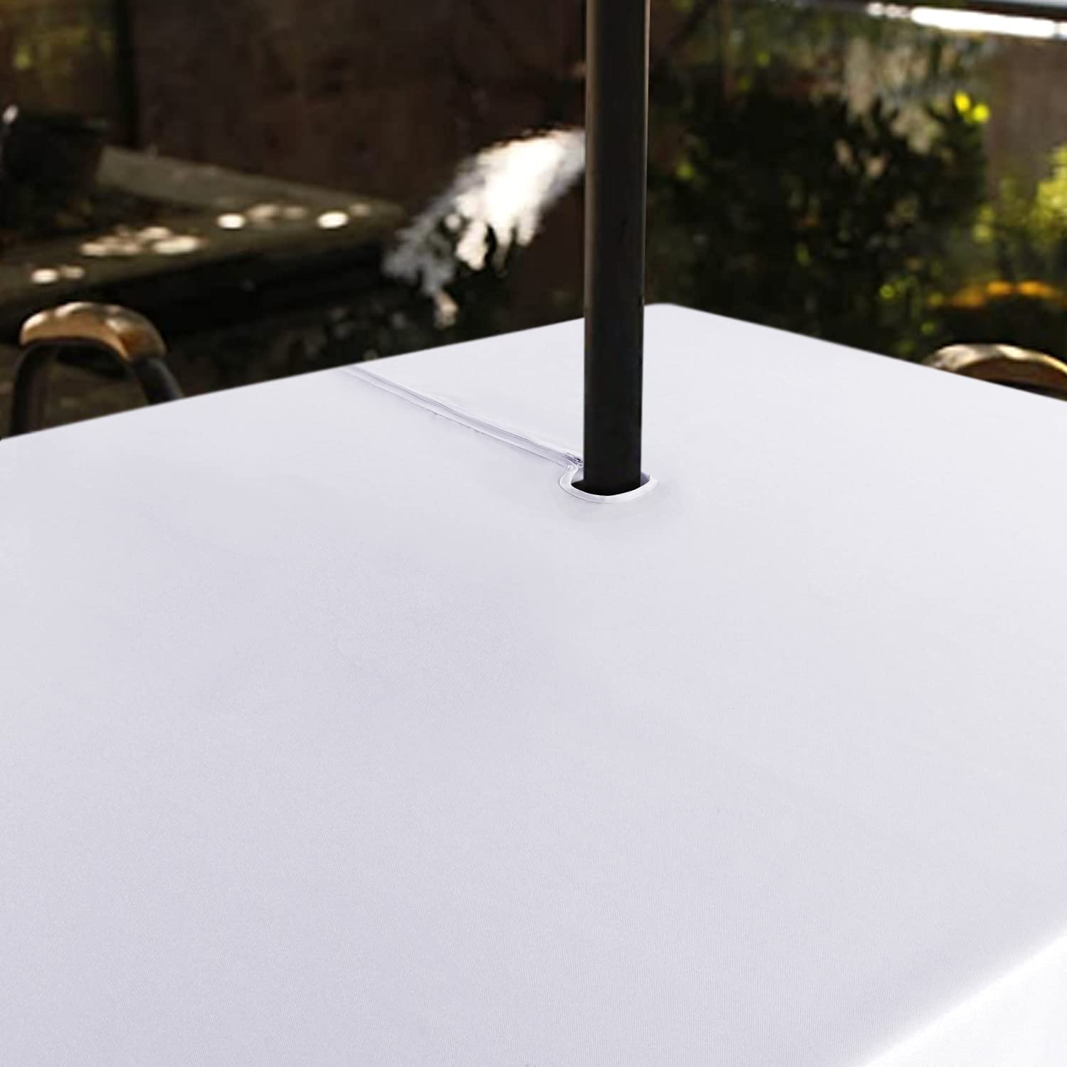 SARAFLORA Outdoor and Indoor Tablecloth -60x84 inch White, Wrinkle Free Washable Waterproof Table Cloth with Umbrella Hole and Zipper Rectangle Table Cover for Spring/Summer/Patio/Picnic/BBQS/Party