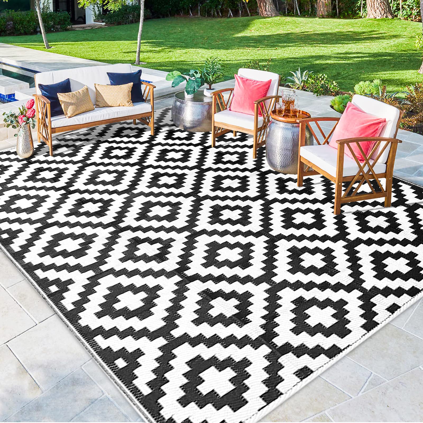 Outdoor Rug,Reversible Mats, Plastic Straw Rug, Modern Indoor Outdoor Area Rug, Large Floor Mat and Rug for Outdoors, RV, Patio, Backyard, Deck, Picnic, Beach, Trailer, Camping, Black & White, 5' x 8'