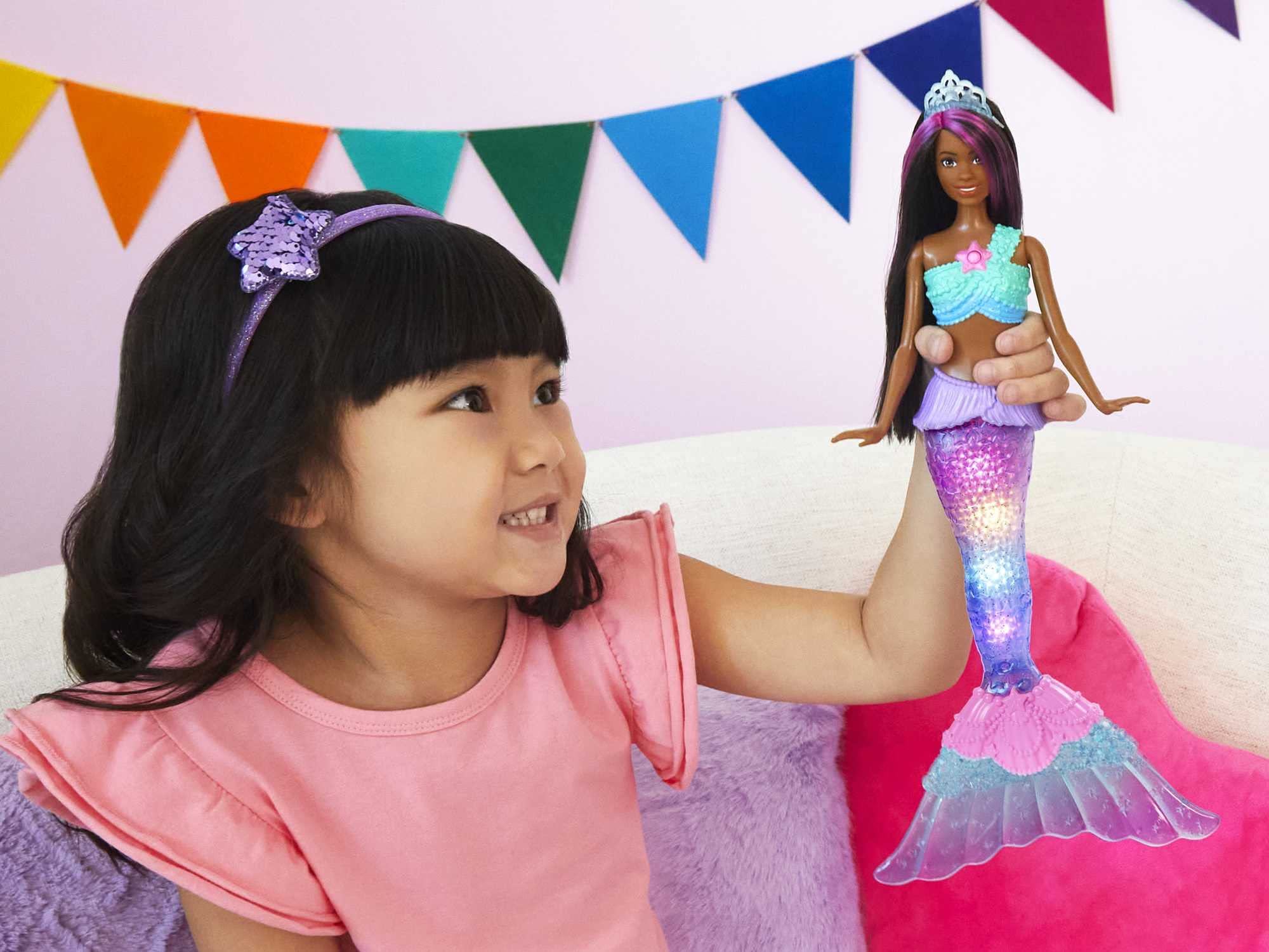 Barbie Dreamtopia Doll, Mermaid Toy with Water-Activated Light-Up Tail, Purple-Streaked Hair & 4 Colorful Light Shows