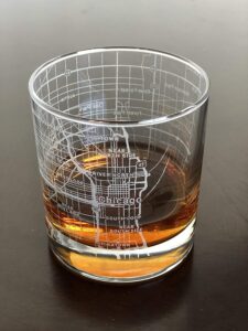 rocks whiskey old fashioned 11oz glass urban city map chicago illinois