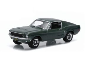 greenlight 1:64 1968 for&d mustang gt fastback - highland green 44723 [shipping from canada]