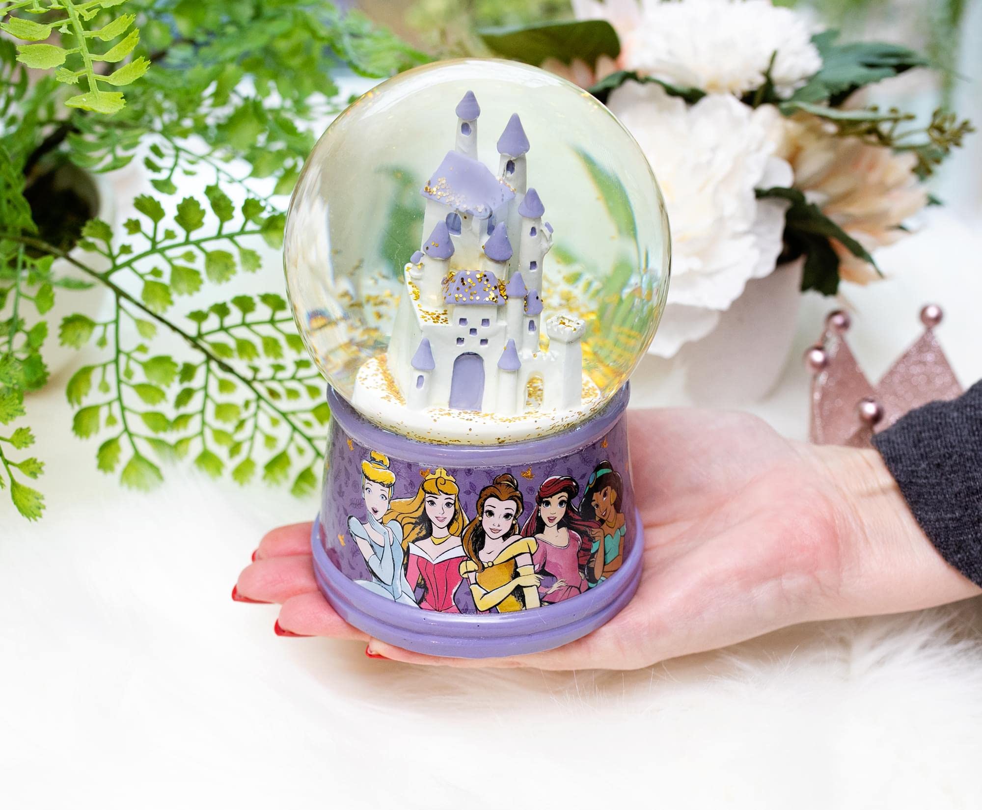 Silver Buffalo Disney Princess Castle Featuring Cinderella, Aurora, Belle, Ariel, and Jasmine Light Up Snow Globe, 100mL