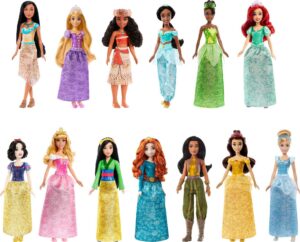 mattel disney princess toys, fashion doll set with 13 dolls in sparkling clothing & accessories, inspired by disney movies (amazon exclusive)