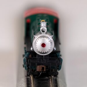 Bachmann Trains - USRA 0-6-0 SWITCHER Locomotive - NP&S® #25 - Christmas - N Scale