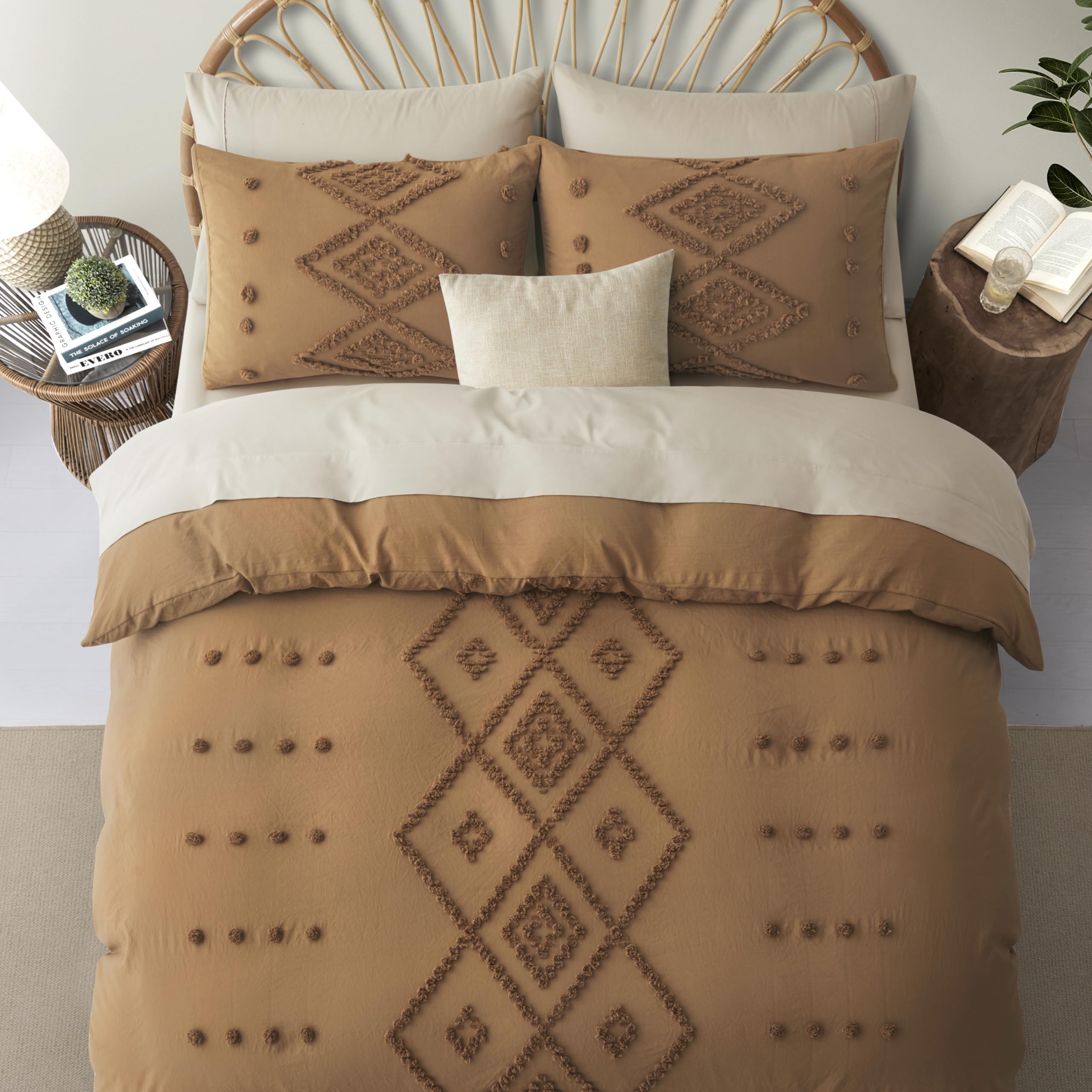 Oli Anderson Tufted Duvet Cover, Soft and Lightweight Duvet Covers Set for All Seasons, 3 Pieces Boho Embroidery Shabby Chic Bedding Set (Pumpkin Brown, Queen, 90"×90")