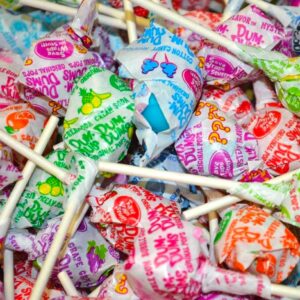 Dum Dum Lollipops Bulk Variety | 200 Individually Wrapped Suckers Candies | Assorted Flavors of Original Pops in Reusable Plastic Tub