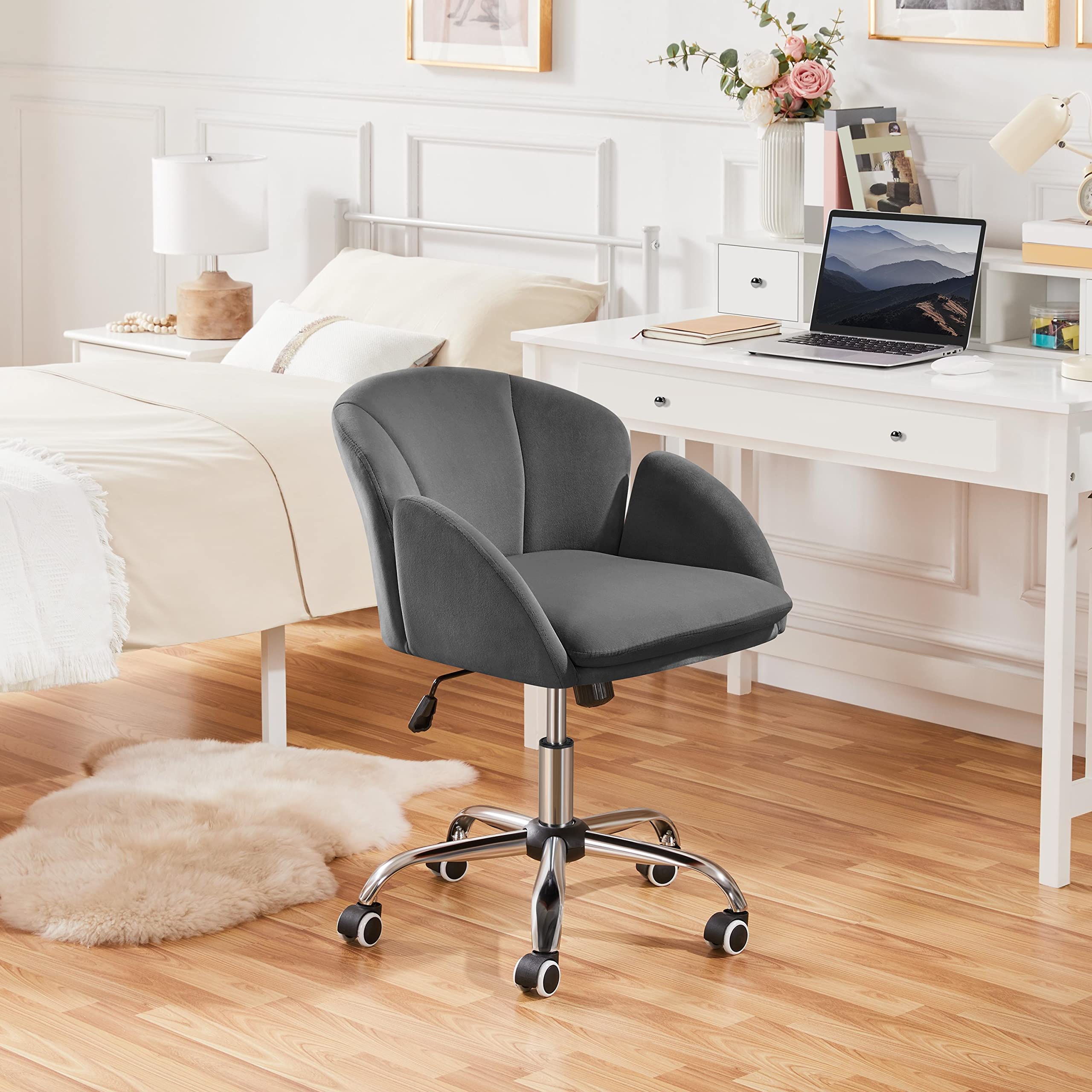 Topeakmart Cute Desk Chair for Home Office Makeup Vanity Chair with Armrests for Bedroom Modern Swivel Rolling Chair for Women Dark Gray