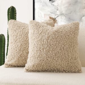 foindtower 2 pieces faux fur throw pillow cover decorative sherpa pillow fuzzy accent pillowcases soft sheepskin fleece cushion case for bed couch living room 18x18 inch light khaki