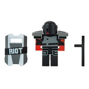 roblox action collection - tower defense simulator: the riot [includes exclusive virtual item]