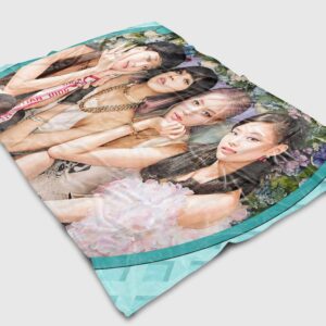 GZDXD Korean Girl Group Poster Blanket, HD Printing Does not Fade, Soft Flannel Throw Blanket, Suitable for Kids Teen Adult Gift (Color 10,50x60in (130x150cm))