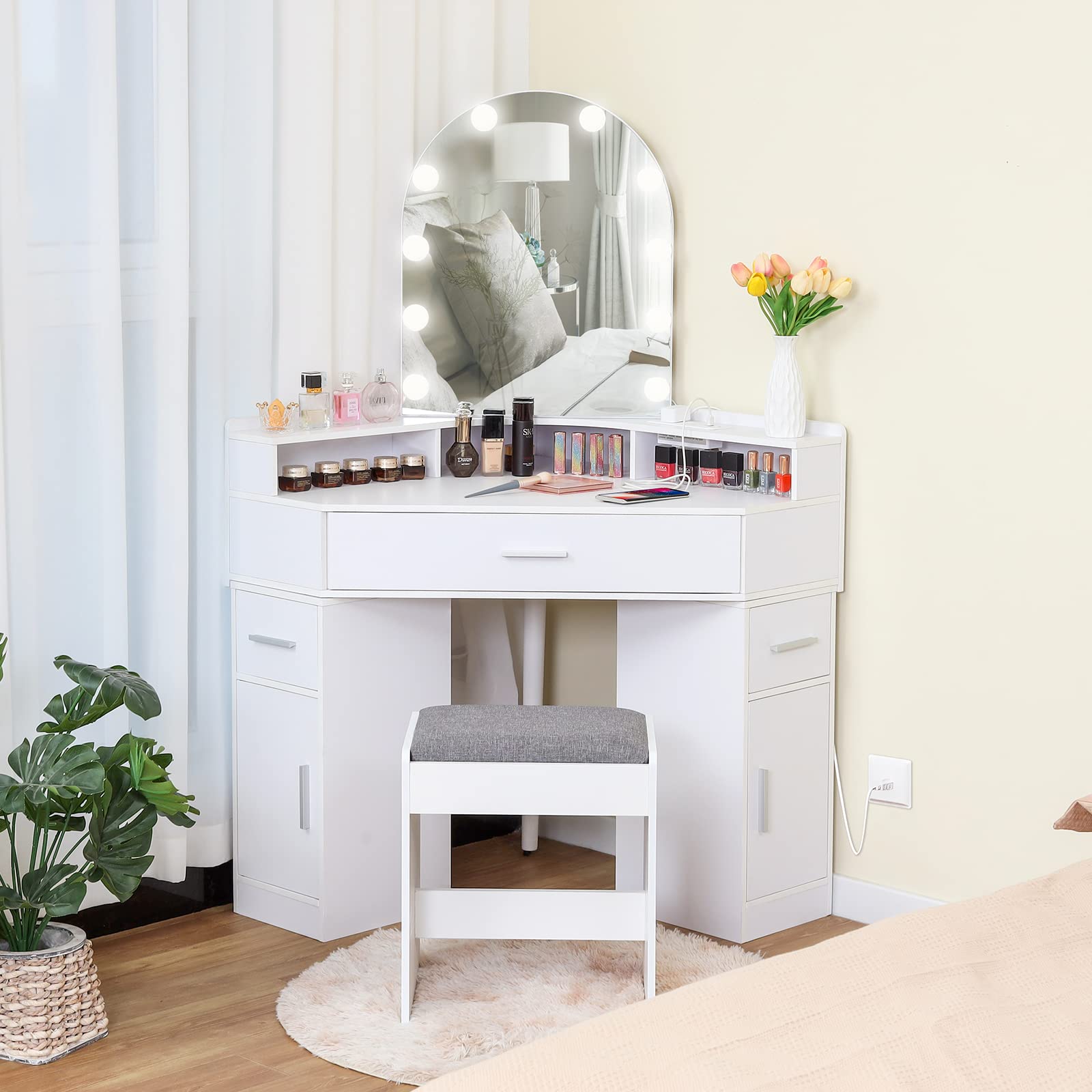 usikey Corner Vanity Desk with Mirror and Lights, Makeup Vanity Table with Charging Station, 3 Drawers & Retractable Side Cabinets, Vanity Desk with Cushioned Stool for Christmas Day, White