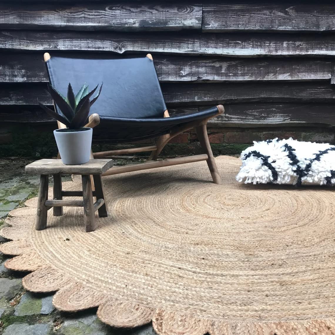 Arise Export Natural Round Jute Jute Area Rug, Floor Scalloped Edge Rug Braided Boho Eco Large Circular Handmade Area Rug, Natural (3x3 Ft Round Rug)