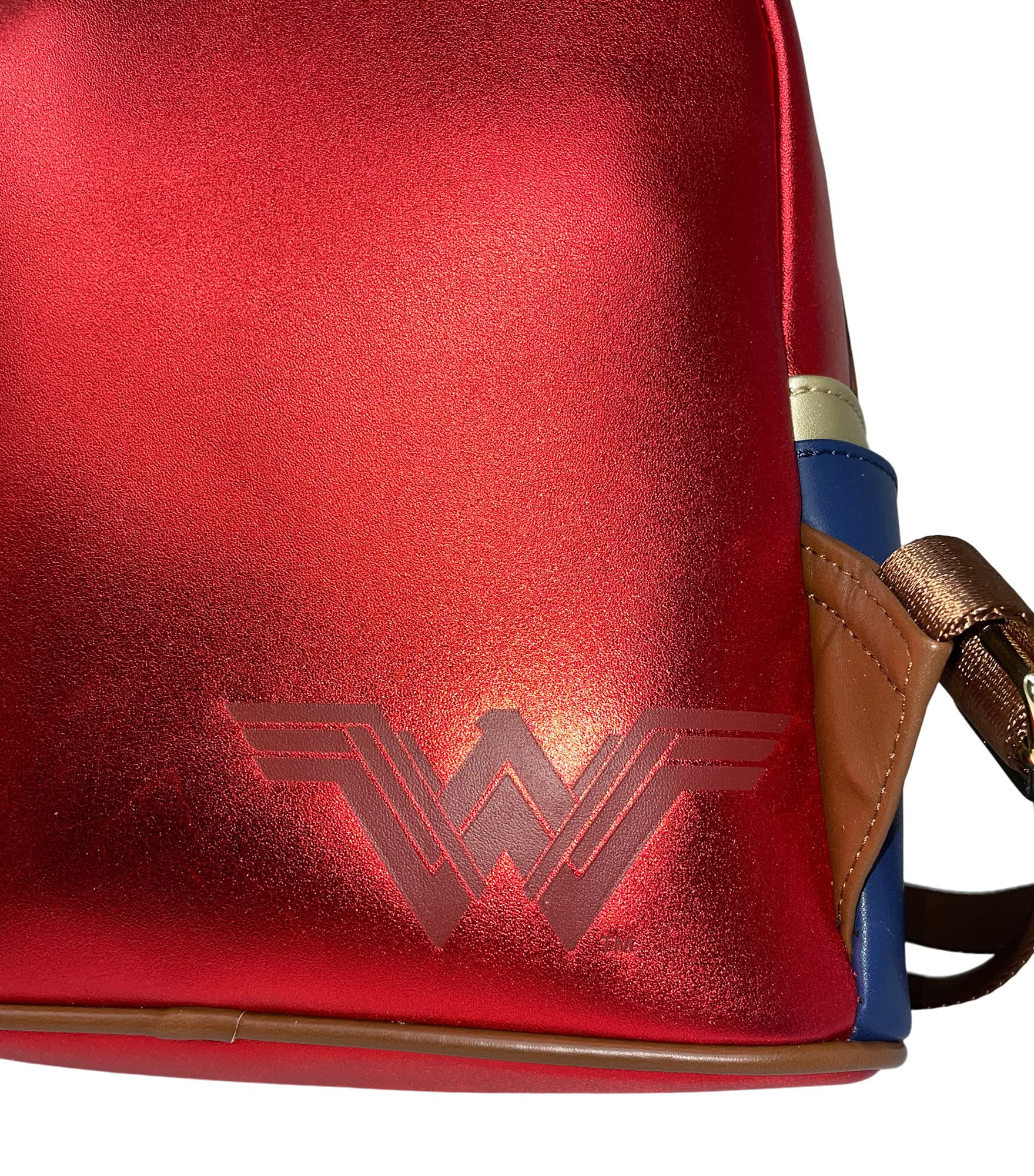 Loungefly Wonder Woman DC Comics Cosplay Womens Double Strap Shoulder Bag Purse