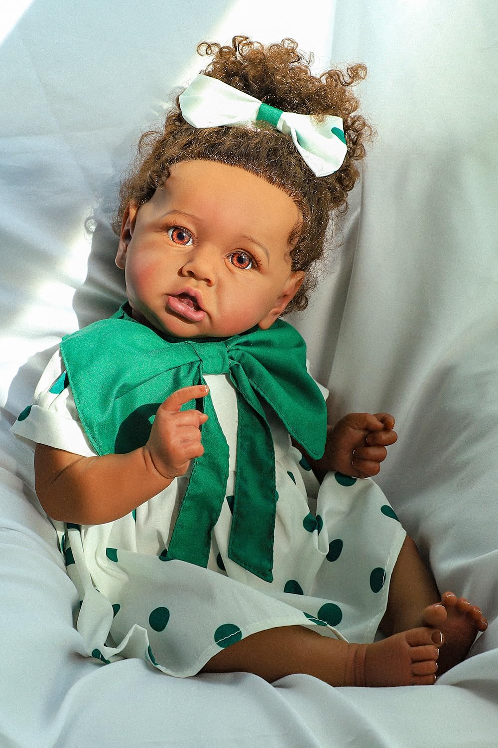 COSYOVE Reborn Baby Dolls Black Girl -Saskia, 23 Inches Realistic Baby Dolls with Lifelike African American Vinyl Body-Newborn Baby Doll Gift Set for Kids Age 3+