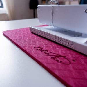 madam sew sewing machine muffling mat | reduce sewing machine vibrations, movement and slipping | sewing machine and sergers accessory