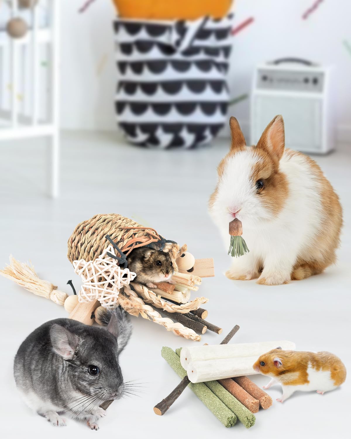 Bissap Bunny Chew Toys, Natural Seagrass Hanging Basket Chews Water Plant Woven Chinchillas Chewing Treats for Rabbits Guinea Pigs Chinchillas Hamsters Rats and Other Small Pets Teeth Grinding Toy