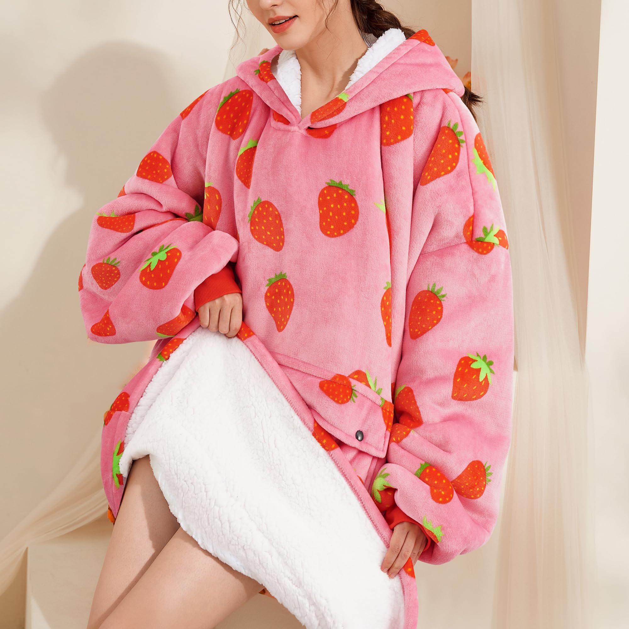 Narecte Oversized Blanket Hoodie Blanket for Women,Wearable Blanket Adult Giant Hoodie Cozy Sweatshirt Kawaii Stuff,Birthday Gifts for Women, for Sister,Teen Girl Gifts Strawberry