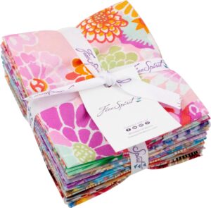 kaffe fassett collective august 2023 pastel 10 fat quarters freespirit