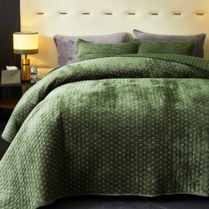 powdion velvet quilt queen size, oversized bedspread quilted bedding set, luxurious soft coverlet set lightweight velvet comforter for all season with pillow shams army green, striped, full/queen