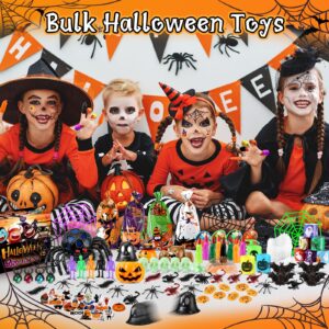 200PCS Halloween Party Favors , Bulk Halloween Toys for Halloween Treats Non Candy Classroom Prizes Goodie Bag Stuffers Pinata Filler, Halloween Gifts for Kids Prizes Party Supplies,Treasure Box Toys