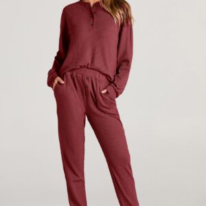 PRETTYGARDEN Women's 2 Piece Waffle Knit Lounge Outfit Long Sleeve Henley Top and Sweatpants Set Tracksuit (Wine Red,Medium)