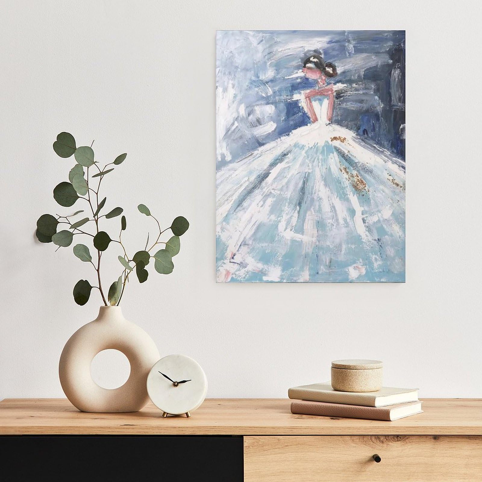 Abstract Wall Art Figure with Dress French High Fashion Painting Oil Painting Wall Art Paintings Canvas Wall Decor Home Decor Living Room Decor Aesthetic 24x32inch(60x80cm) Unframe-Style