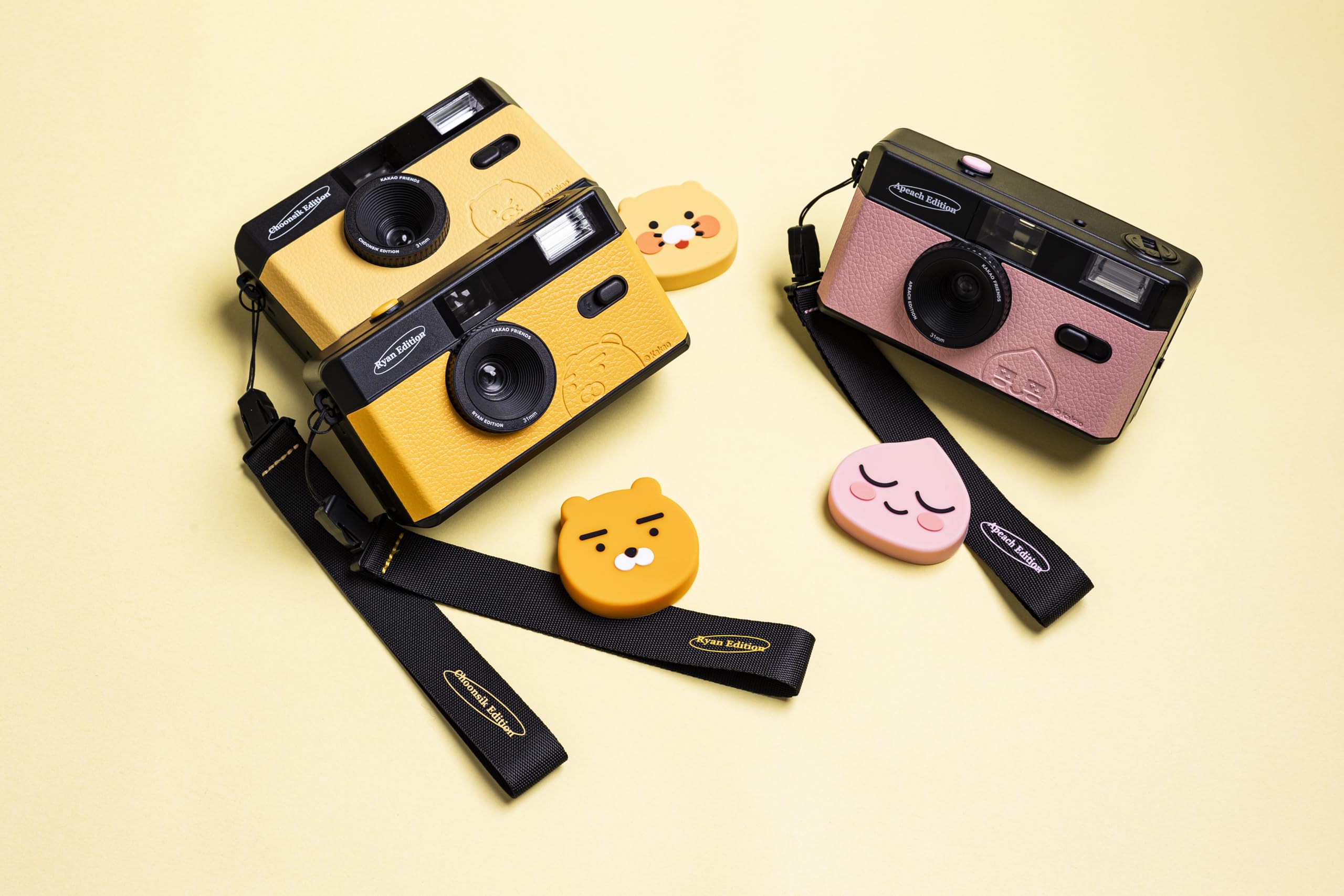 Kakao Friends Reusable 35mm Film Camera [Ryan Edition], Fixed-Focus and Wide Angle, Build in Flash and Compatible with 35mm Color Negative or B/W Film (Film and Battery NOT Included)