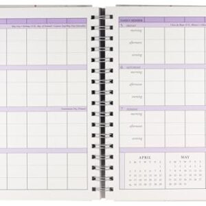 2023 Hydrangeas Family Weekly Planner (18-months, July 2022 - December 2023)