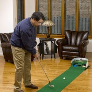 Club Champ Super Sized Putt N' Hazard Electric Putting Mat