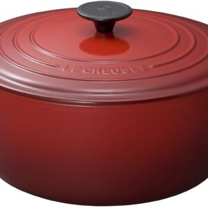 Le Creuset Enameled Cast-Iron 7-1/4-Quart Round French Oven, Cherry Red