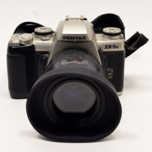 PENTAX ZX-5N-QD 35mm SLR CAMERA KIT with Lens