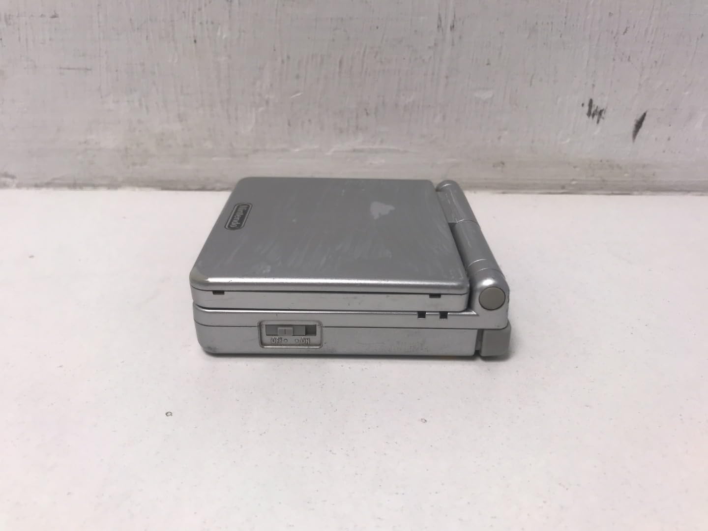 Nintendo Game Boy Advance SP - Platinum