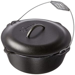 lodge 7 quart pre-seasoned cast iron dutch oven with lid - wire bail handle for easy transfer from cooking surface to table - use in the oven, on the stove, on the grill or over the campfire - black