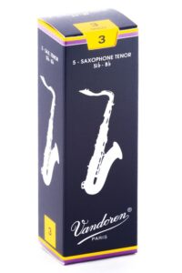 vandoren sr223 tenor sax traditional reeds strength 3; box of 5