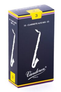 vandoren cr143 alto clarinet traditional reeds strength 3; box of 10