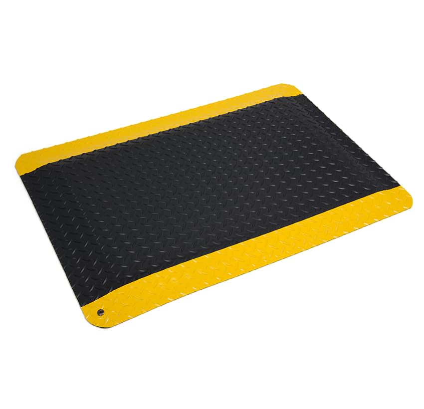 Wearwell UltraSoft Diamond-Plate SpongeCote Mat - Black/Yellow. Anti-Fatigue Workstation Mat. 3' W x 5' L x 15/16" Thickness. Nitricell Sponge. Pre-Beveled Edge. For Industrial Use (414.1516x3x5BK)