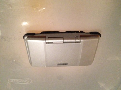 Nintendo DS Titanium