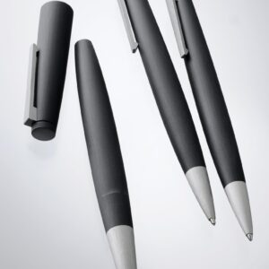 Lamy 2000 black - elegant Fountain Pen in robust fibreglass barrel - 14 ct. gold nib, partially platinum-plated - nib size EF