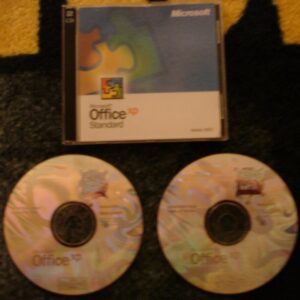 Microsoft Office XP Standard (2002 Version) (Microsoft Office XP Standard, 2002)