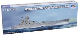 trumpeter french navy richelieu battleship 1946 (1/700 scale)