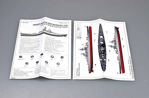 Trumpeter French Navy Richelieu Battleship 1946 (1/700 Scale)