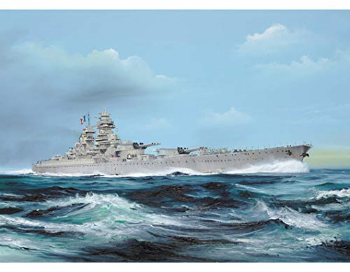 Trumpeter French Navy Richelieu Battleship 1946 (1/700 Scale)