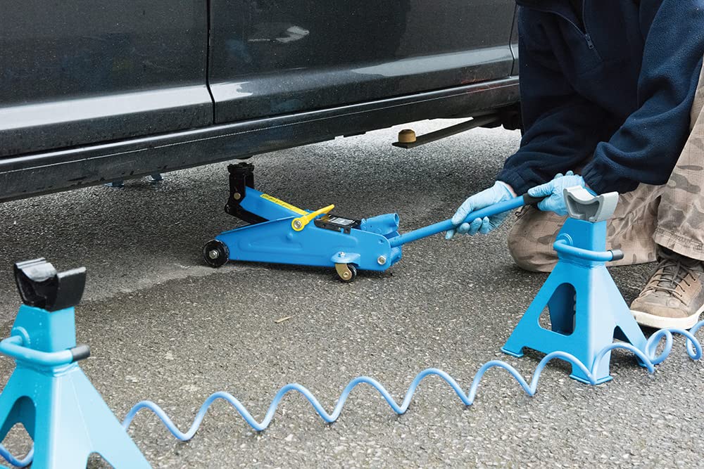 Silverline 633935 Hydraulic Trolley Jack 2 Tonne , Blue