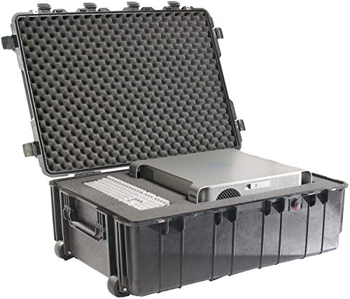 Pelican 1730 Transport Case With Foam (Black)