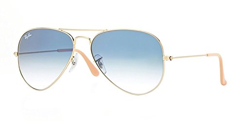 Ray-Ban RB3025 Aviator Sunglasses.