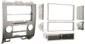 metra 99-5814s single or double din installation dash kit for 2008-up ford escape, mercury mariner, and mazda tribute (silver)