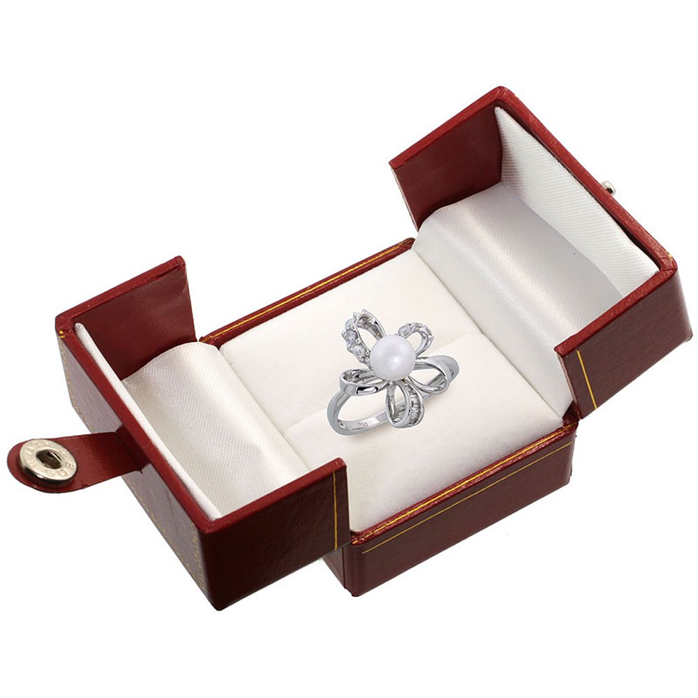 18k White Gold Pearl & Diamond Flower Ring, w/ 0.21 Carat Brilliant Cut Diamonds, 0.04 Carat Baguette Diamonds & 6mm White Pearl, 11/16" (17mm) wide, size 7